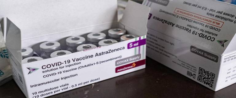 AstraZeneca cambia nome, ora si chiama Vaxzevria. Ecco cosa dice sugli ...