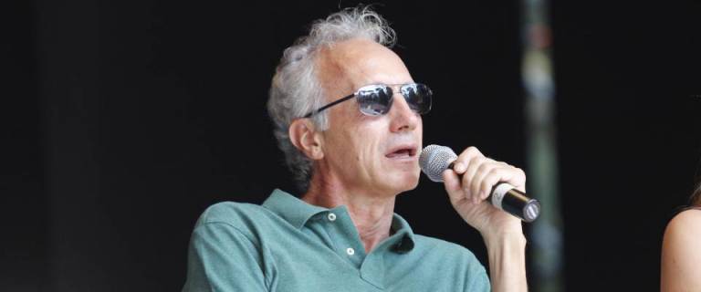 «Lecchini» e «piazzisti»: gli insulti di Travaglio a chi "osa ...