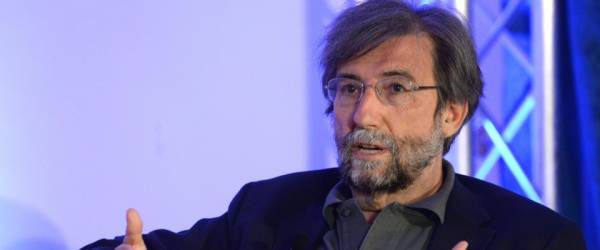 Governo, Galli della Loggia zittisce i gufi: «La Meloni è una novità da ...