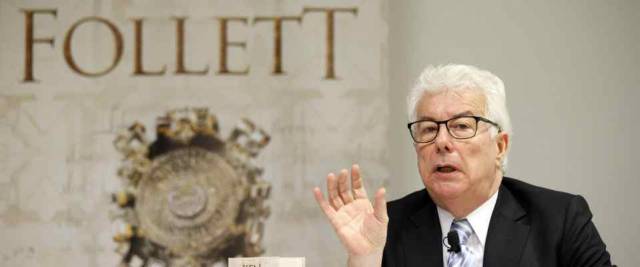 Ken Follett torna a Kingsbridge con il romanzo "Le armi della luce ...