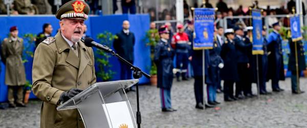 Difesa, il generale Serino: «L'esercito punta a 110mila uomini e donne ...