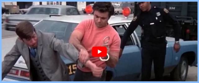 Addio a Robert Blake, il detective tv Baretta. Una vita interrotta dai ...