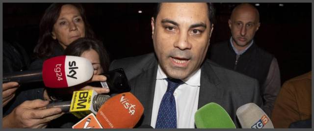 Il sindaco di Taranto Melucci se ne va dal Pd: è sempre più vicino a ...