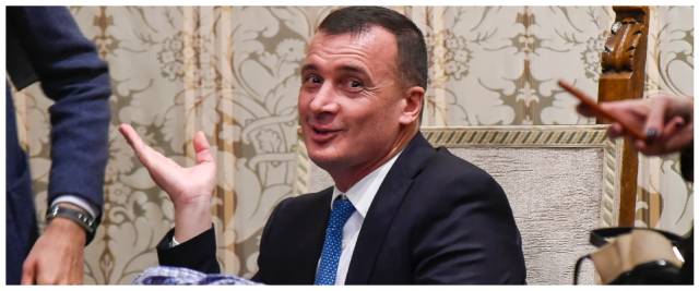 La svolta extralusso di Rocco Casalino: sui social le foto dalla casa di piazza del Popolo ...